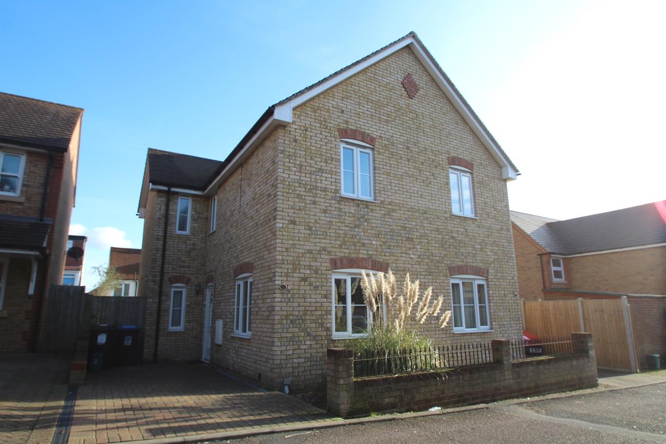 Squire Estates - Estate Agents and Letting Agents in Hemel Hempstead